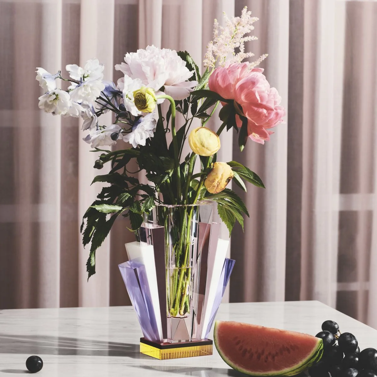 Trendy vases for every ambience